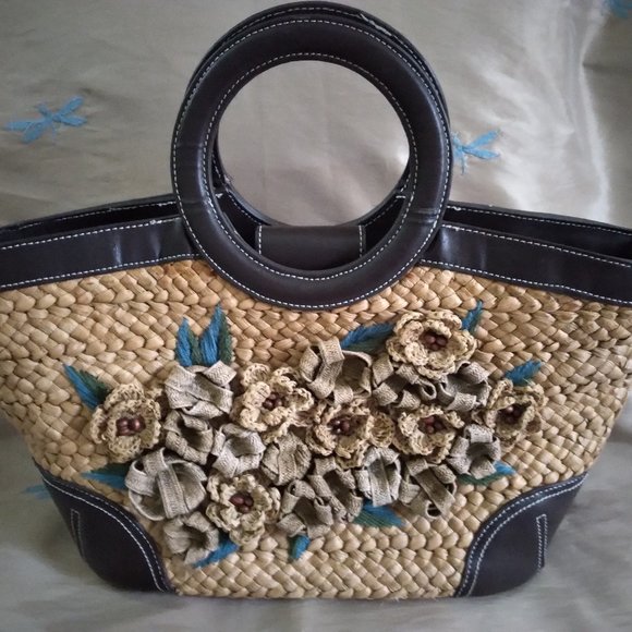 Ann Taylor | Bags | Ann Taylor Women Handbag Beige 0 Straw Flowers ...